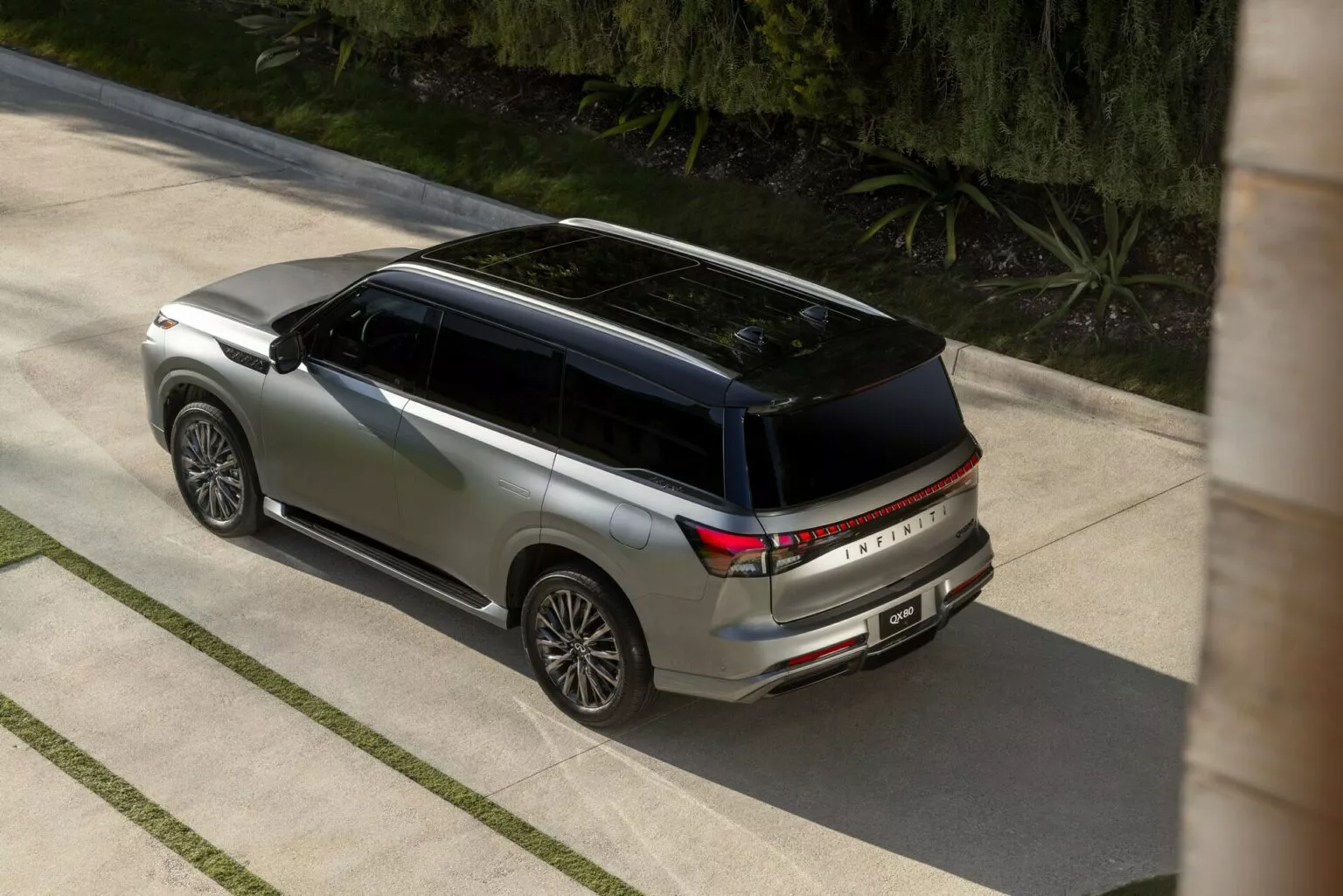 إنفينيتي QX8 موديل 2025 تظهر رسمياً بتصميم مميز وأداء يتجاوز التوقعات ...