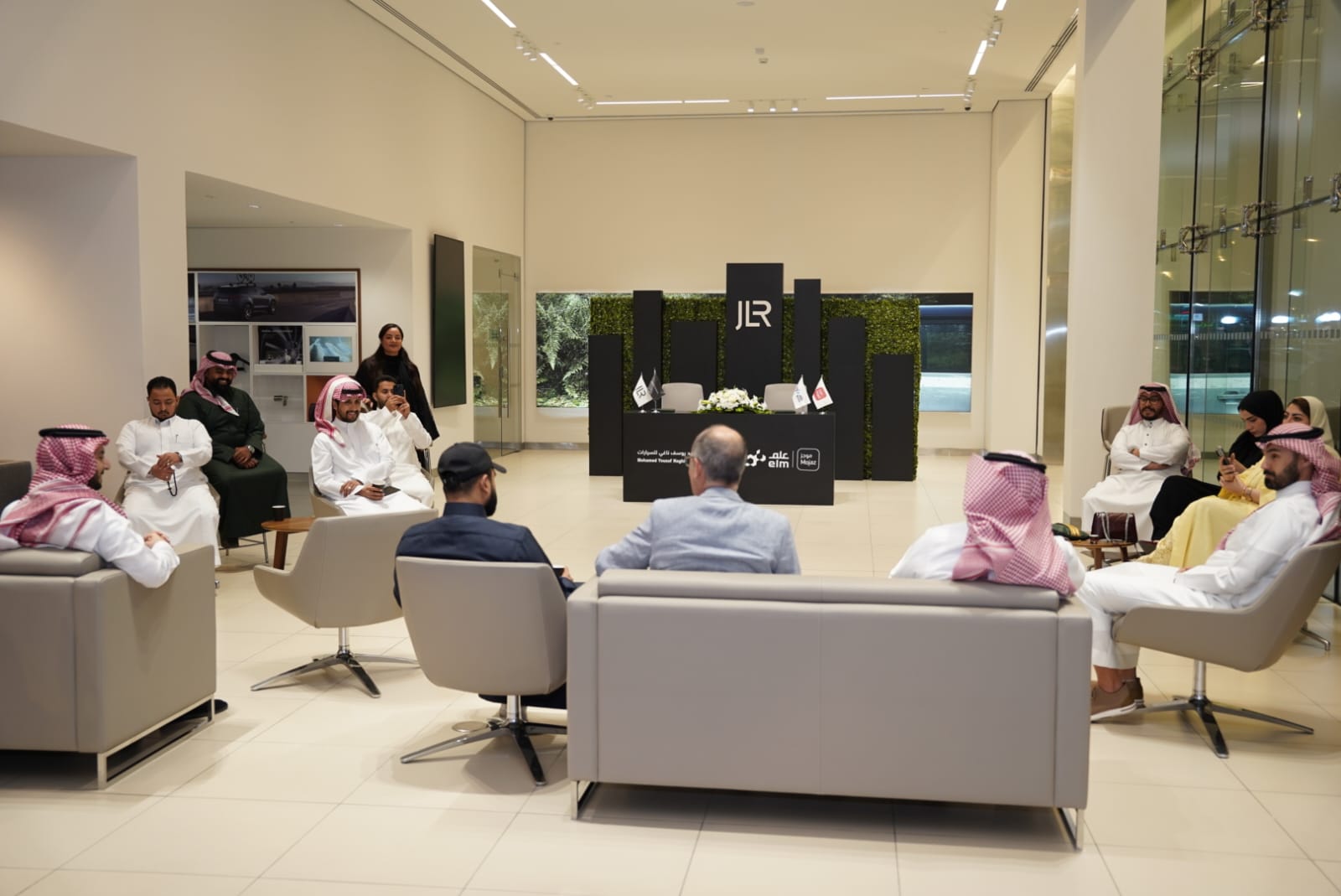 Mohammed Yousuf Naghi and Mojaz Redefine Car Trade-in in Saudi Arabia ...