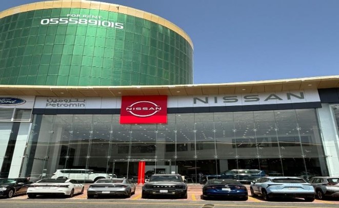 Petromin Nissan Rolls Out NRC Next Concept in Saudi Arabia | Motory News